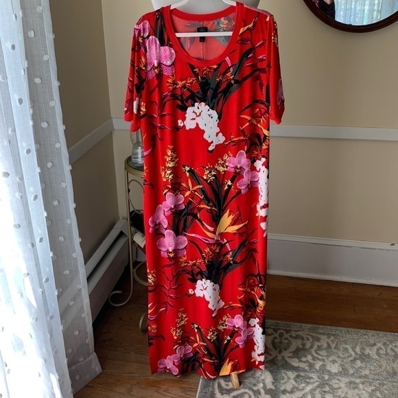 G.I.L.I. | Dresses | Gil I Dress Colorful And Beautiful Side Slits And ...